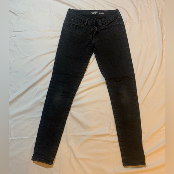 Denizen from Levi's | Jeans | Denizen From Levis Low Rise Jeggings ...